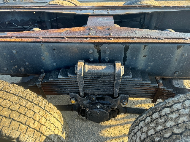 日野テラヴィ シャーシ★25t ★4軸 ★V8 ★親子タイヤ ★実走行 の中古トラック | 中古トラック販売、中古トラック買取 ミユーキ